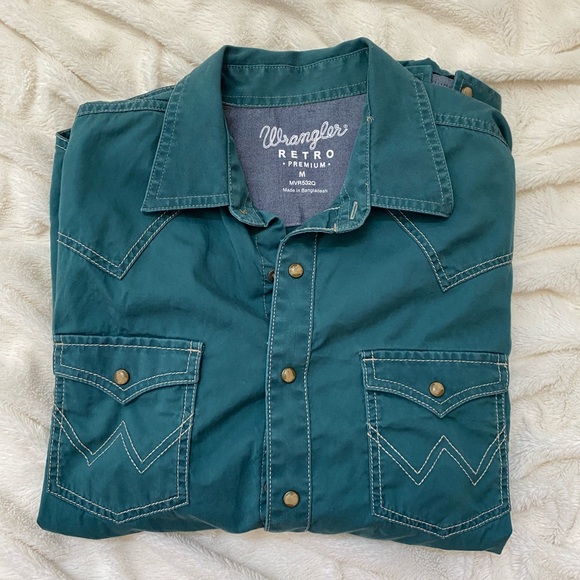 Wrangler | Shirts | Wrangler Retro Premium Pearlsnap Buttondown | Poshmark